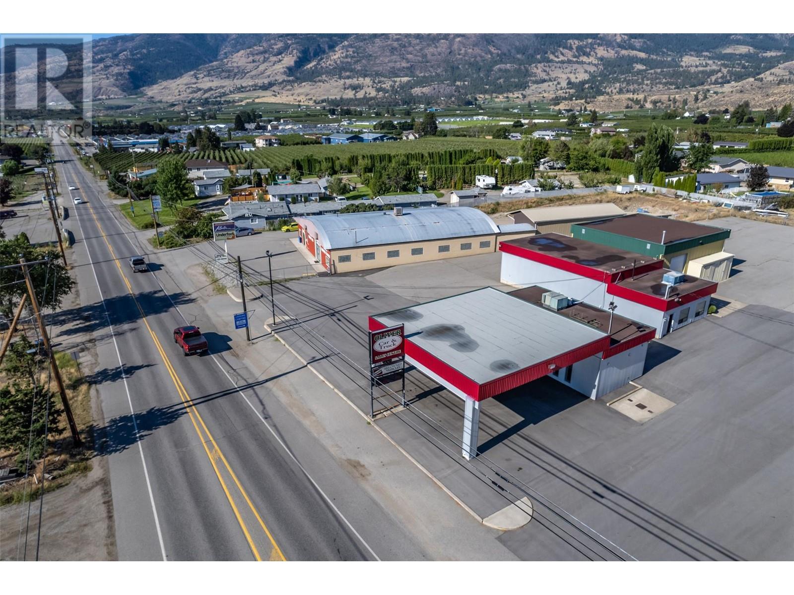 5668 HWY 97 Highway, Oliver | Real Estate Listings